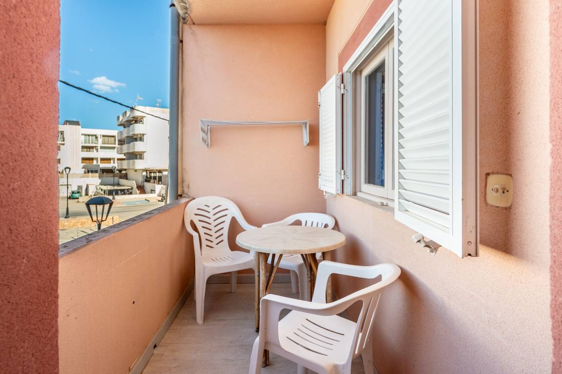 75 M² Apartamento ∙ 2 Habitaciones ∙ 4 Huéspedes - Formentera
