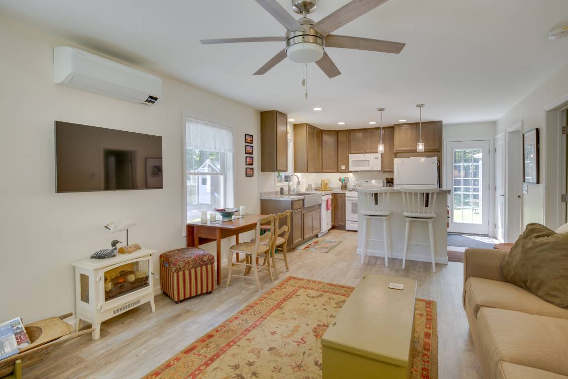 91 M² Cottage ∙ 2 Bedrooms ∙ 4 Guests - Augusta, ME