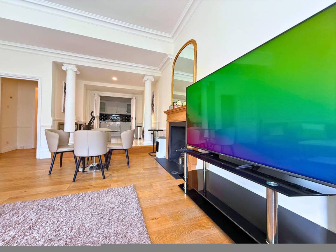 100 M² Apartment ∙ 2 Bedrooms ∙ 8 Guests - Chelsea, Londra