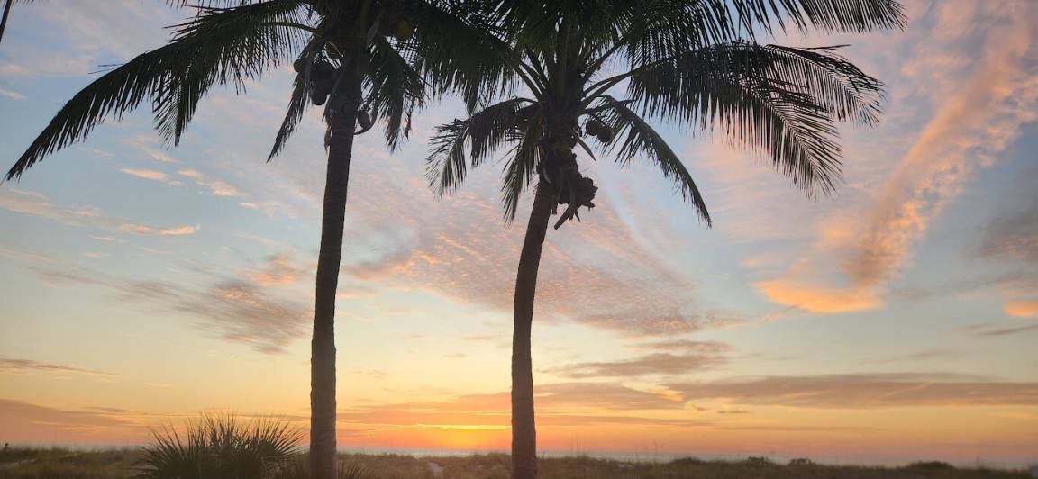 66 M² House ∙ 2 Bedrooms ∙ 6 Guests - St. Pete Beach, FL