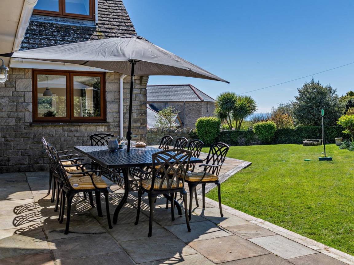 Cottage ∙ 5 Bedrooms ∙ 10 Guests - Corfe Castle