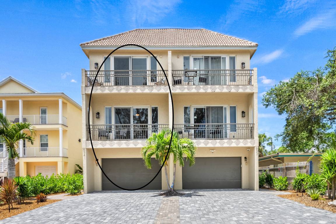 242 M² House ∙ 3 Bedrooms ∙ 9 Guests - Siesta Key, FL