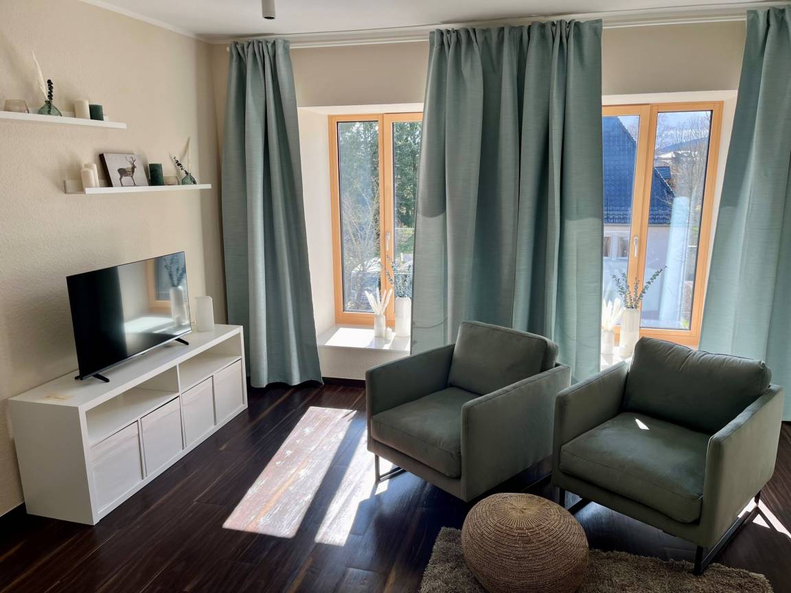 90 M² Ferienwohnung ∙ 2 Schlafzimmer ∙ 4 Gäste - Medebach