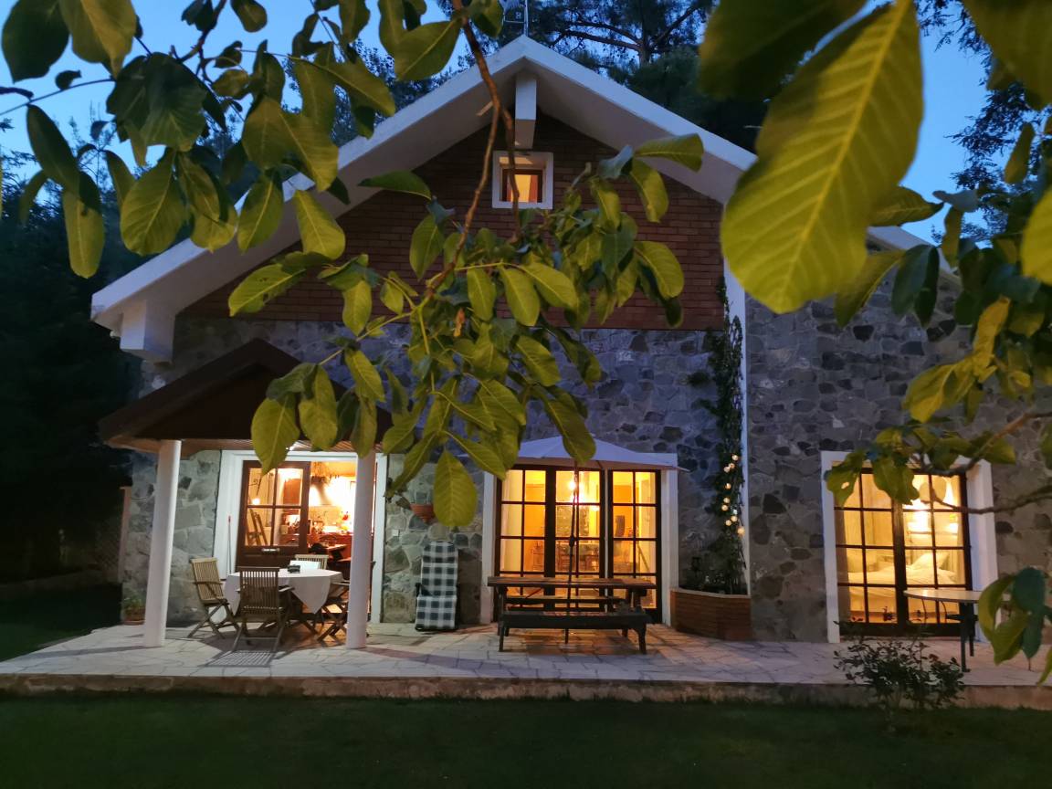 500 M² Villa ∙ 4 Bedrooms ∙ 10 Guests - Троодос