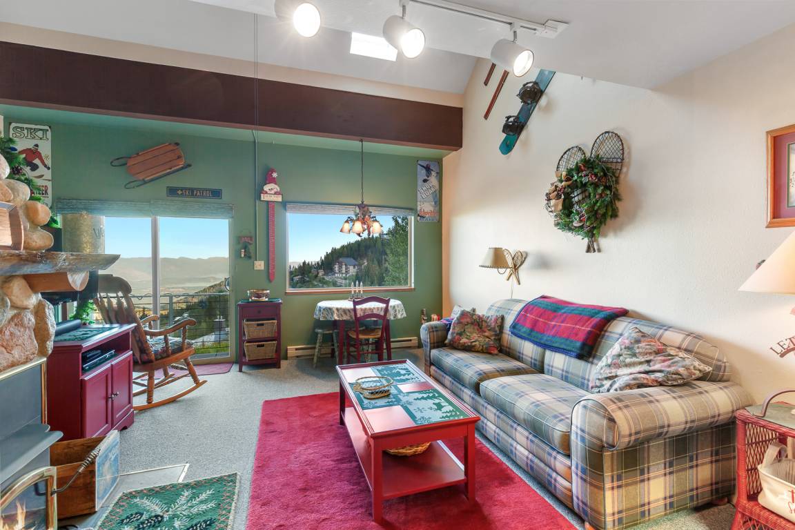Condo ∙ 3 Bedrooms ∙ 8 Guests - Lake Pend Oreille, ID