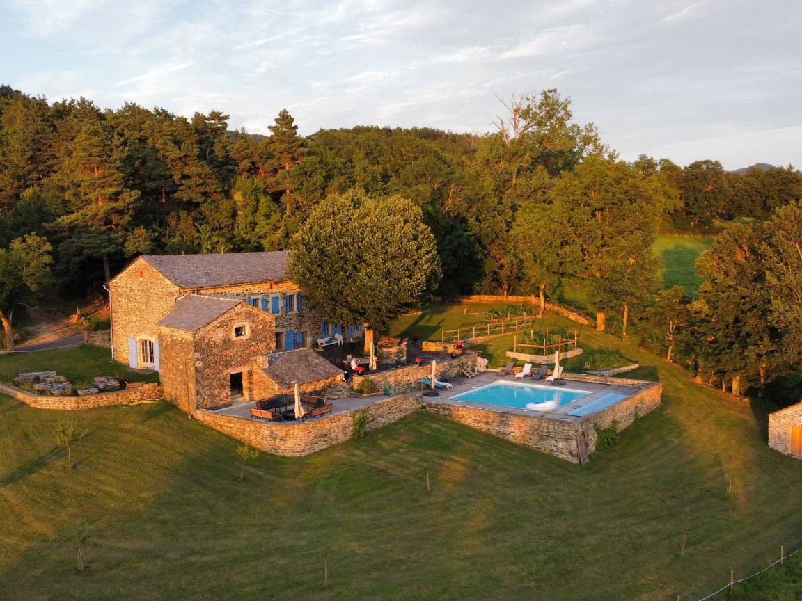 30 M² Bed & Breakfast ∙ 1 Camera Da Letto ∙ 2 Ospiti - Le Puy-en-Velay
