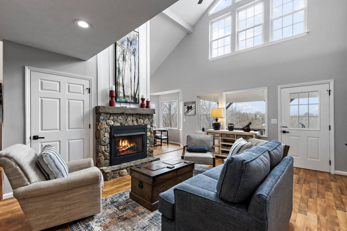 187 M² Cottage ∙ 3 Bedrooms ∙ 8 Guests - Boone, NC