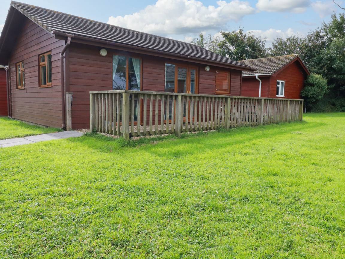 Cottage ∙ 2 Bedrooms ∙ 5 Guests - Constantine Bay