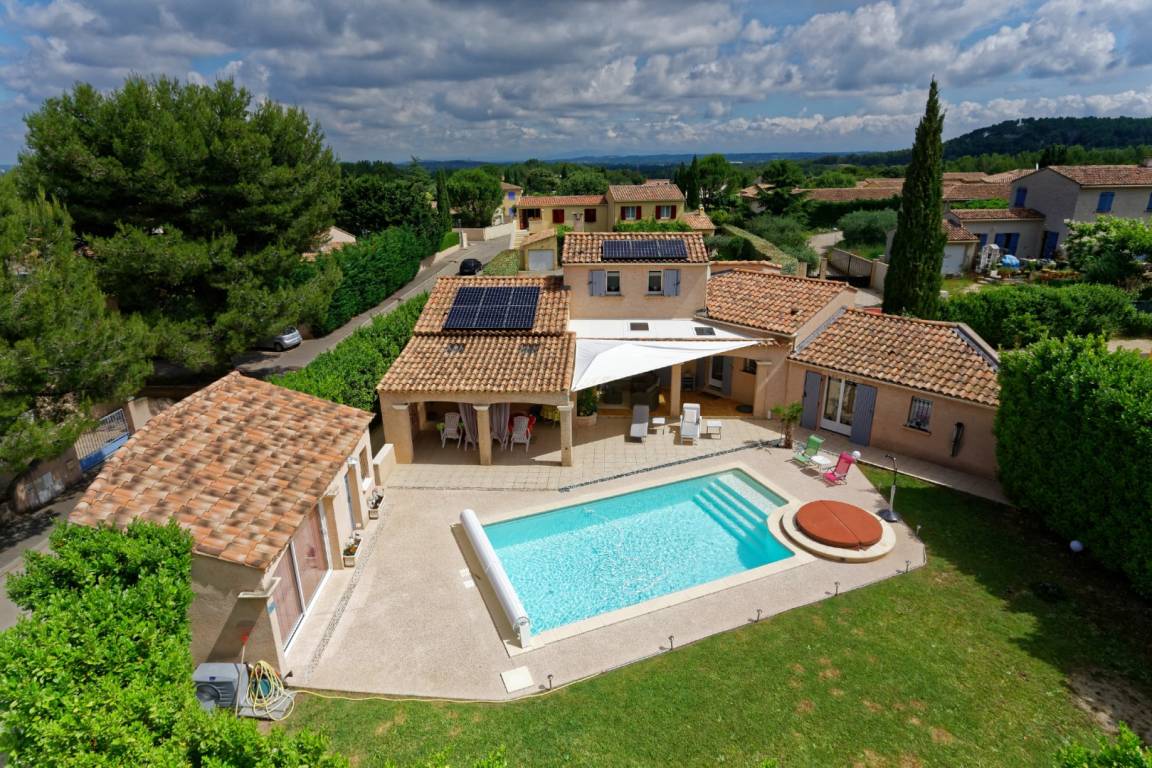 190 M² Villa ∙ 4 Schlafzimmer ∙ 10 Gäste - Avignon