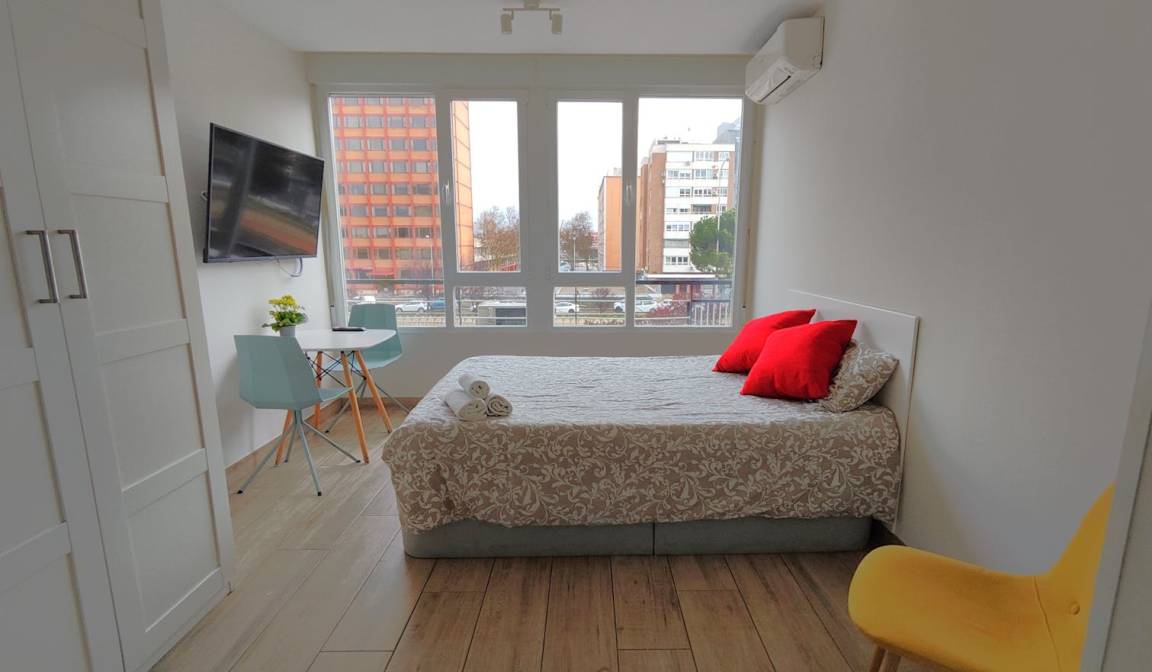 30 M² Apartamento ∙ 2 Huéspedes - San Sebastián de los Reyes