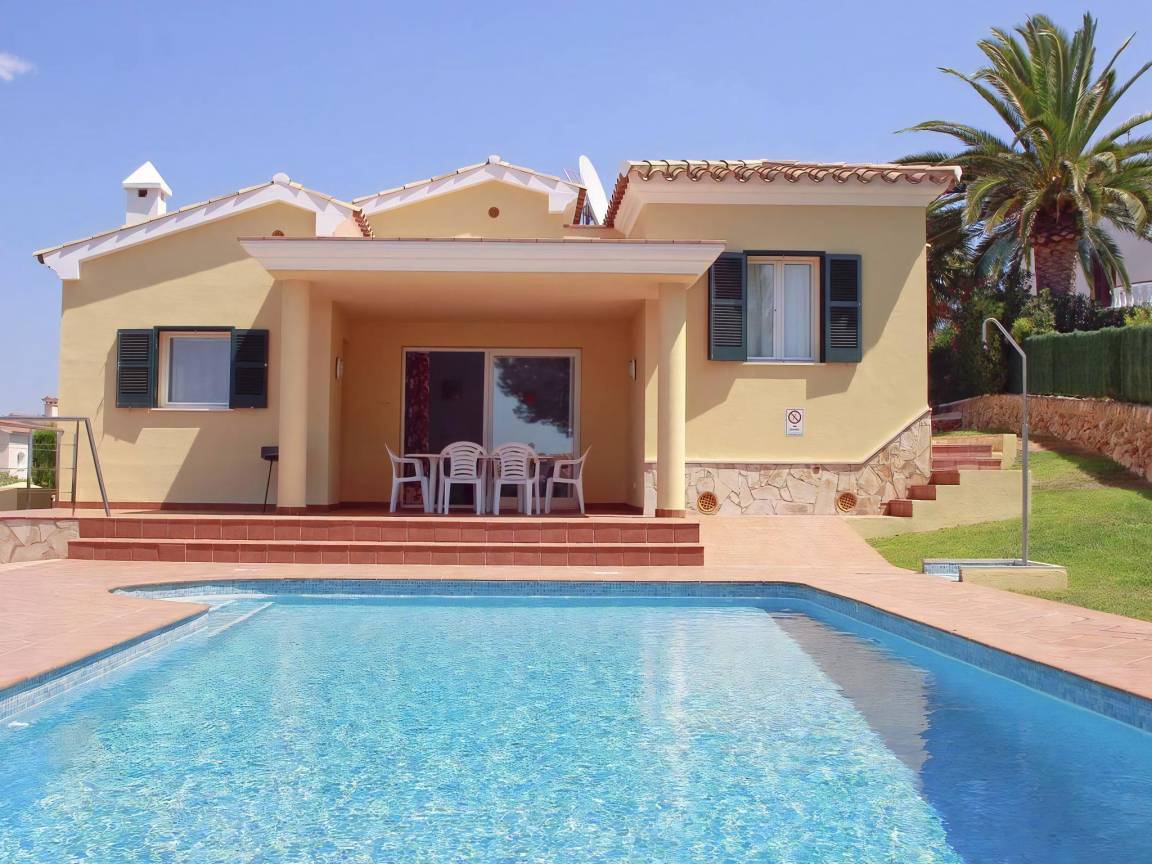 600 M² Villa ∙ 3 Bedrooms ∙ 6 Guests - Los Cristianos