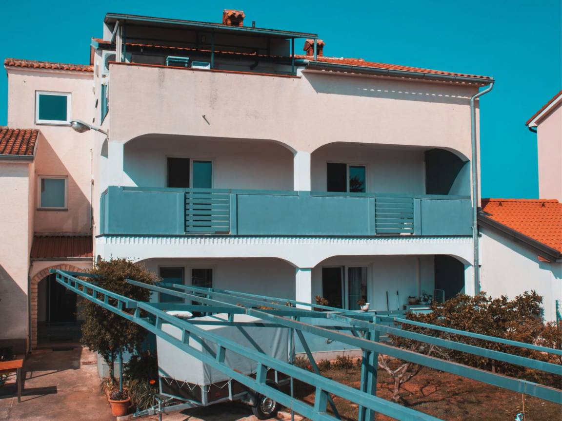140 M² Apartamento ∙ 3 Habitaciones ∙ 7 Huéspedes - Pula