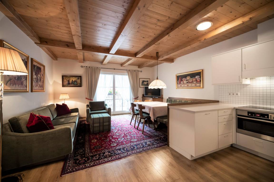 120 M² Apartment ∙ 3 Bedrooms ∙ 7 Guests - Val Gardena