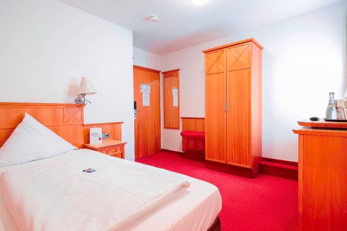 Privatzimmer ∙ 1 Schlafzimmer ∙ 1 Gast - Ehingen (Donau)