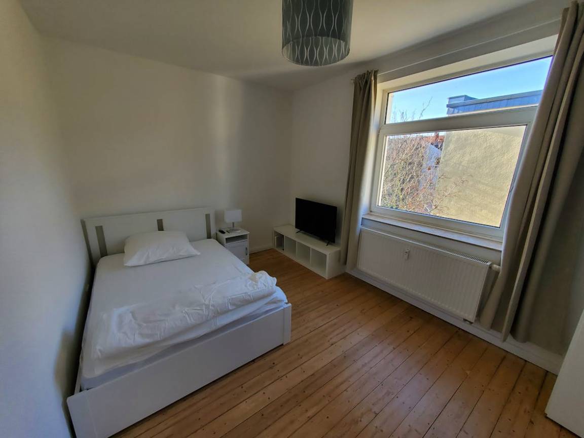 28 M² Ferienwohnung ∙ 1 Schlafzimmer ∙ 2 Gäste - Köln