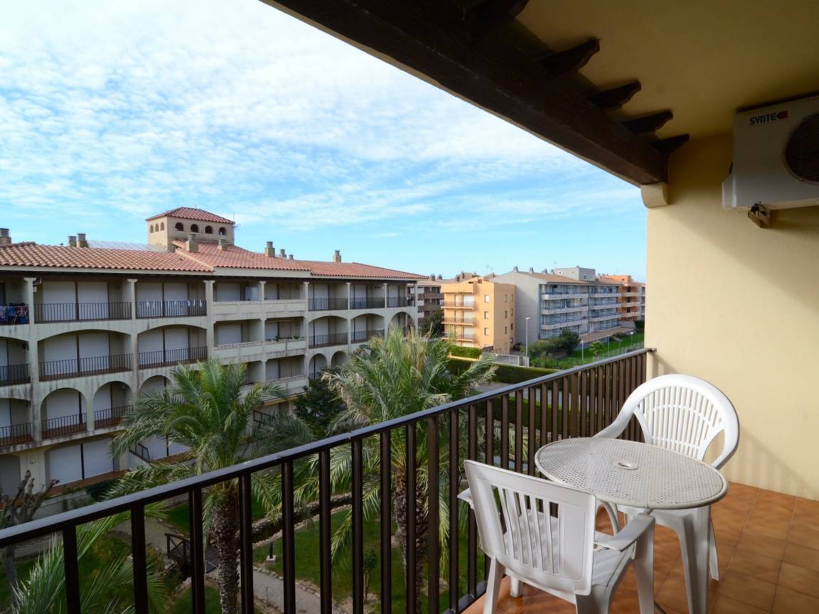 40 M² Apartamento ∙ 1 Habitación ∙ 4 Huéspedes - Pals