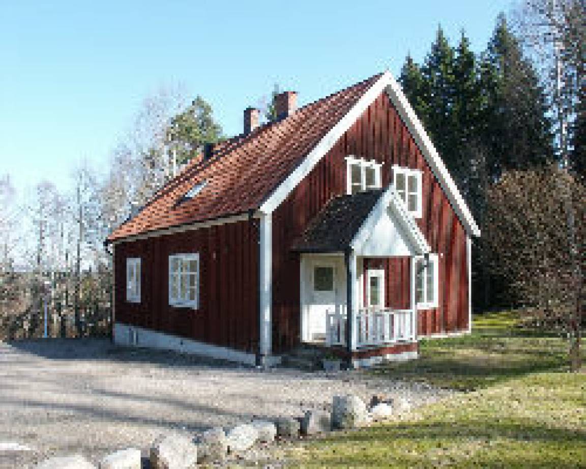200 M² Casa ∙ 4 Habitaciones ∙ 10 Huéspedes - Arboga