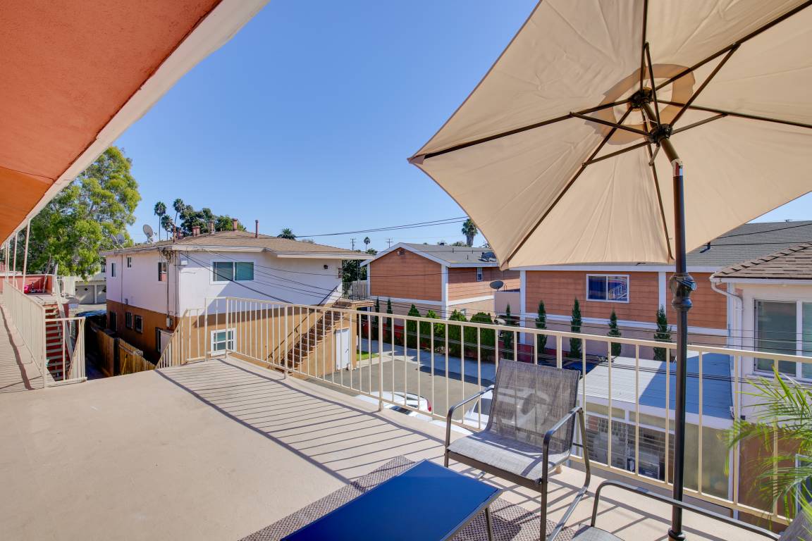 78 M² Apartment ∙ 2 Bedrooms ∙ 4 Guests - Cypress, CA