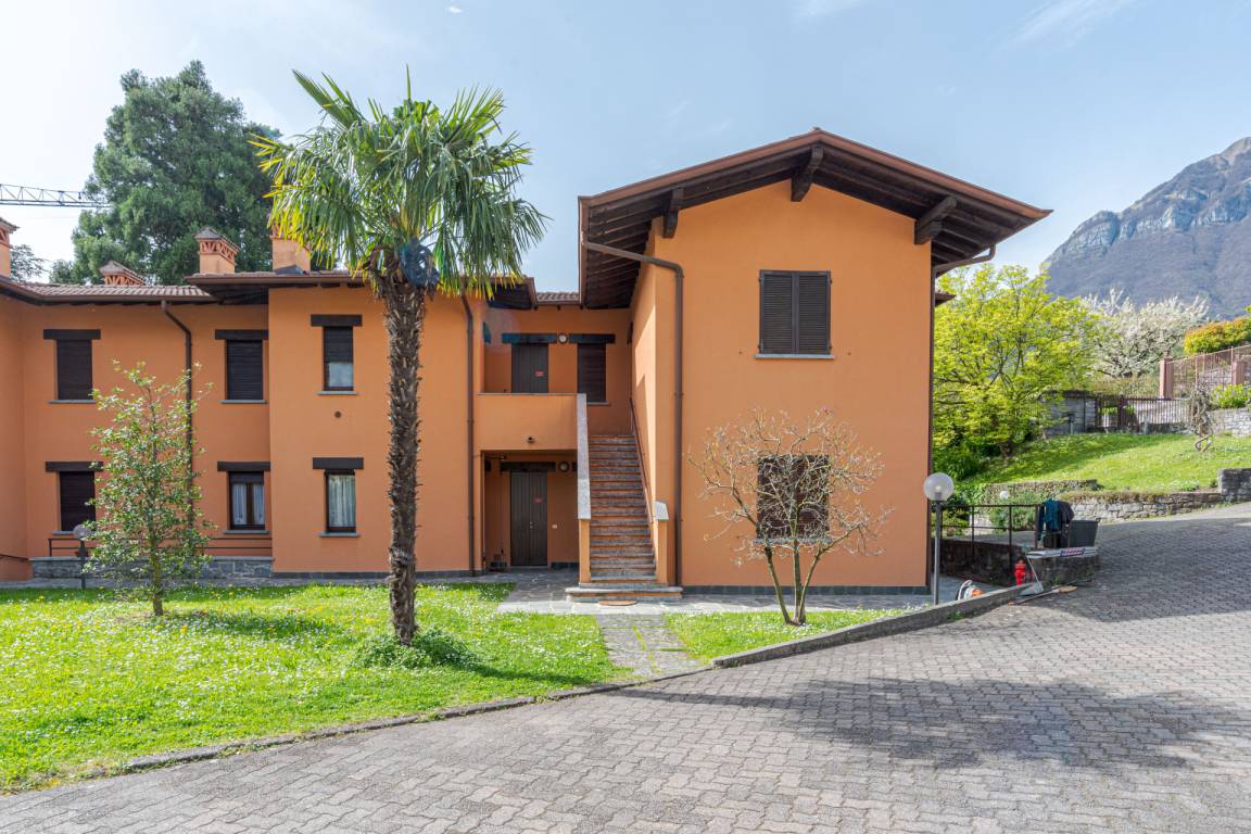 85 M² Apartment ∙ 2 Bedrooms ∙ 4 Guests - Menaggio