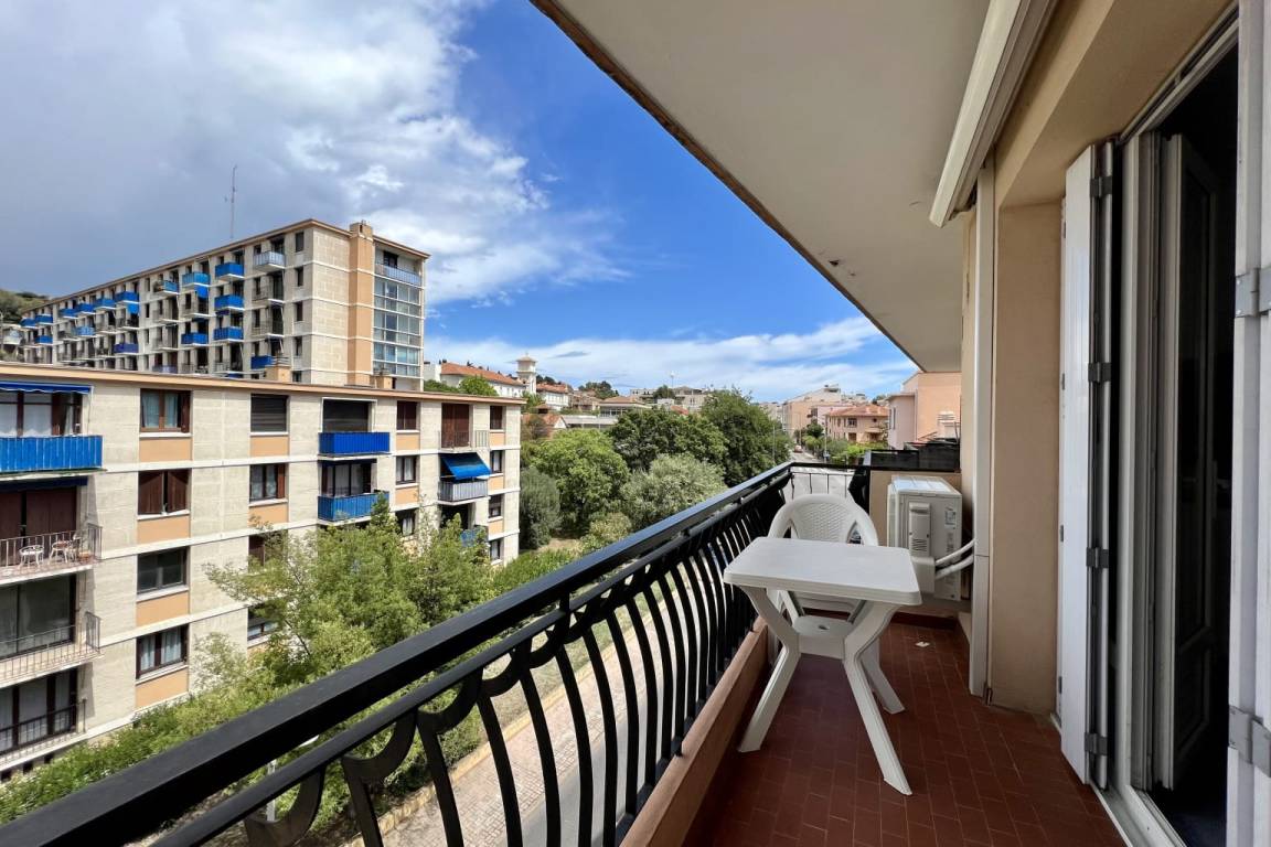 57 M² Ferienwohnung ∙ 2 Schlafzimmer ∙ 6 Gäste - Saint-Raphaël