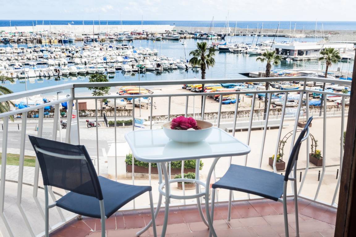 50 M² Apartament ∙ 3 Sypialnie ∙ 5 Gości - Malgrat de Mar