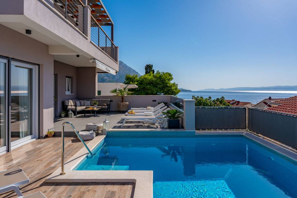 Villa ∙ 4 Schlafzimmer ∙ 8 Gäste - Omiš