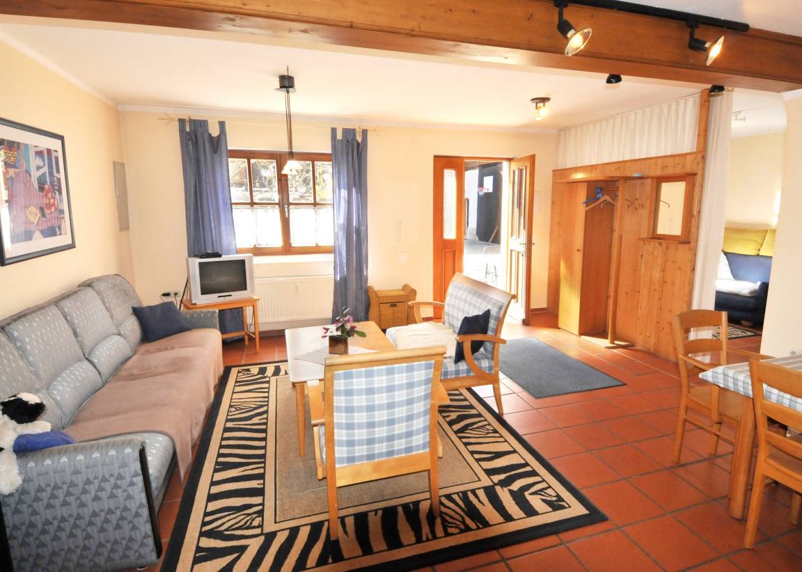 Ferienwohnung ∙ 1 Schlafzimmer ∙ 4 Gäste - Bad Windsheim