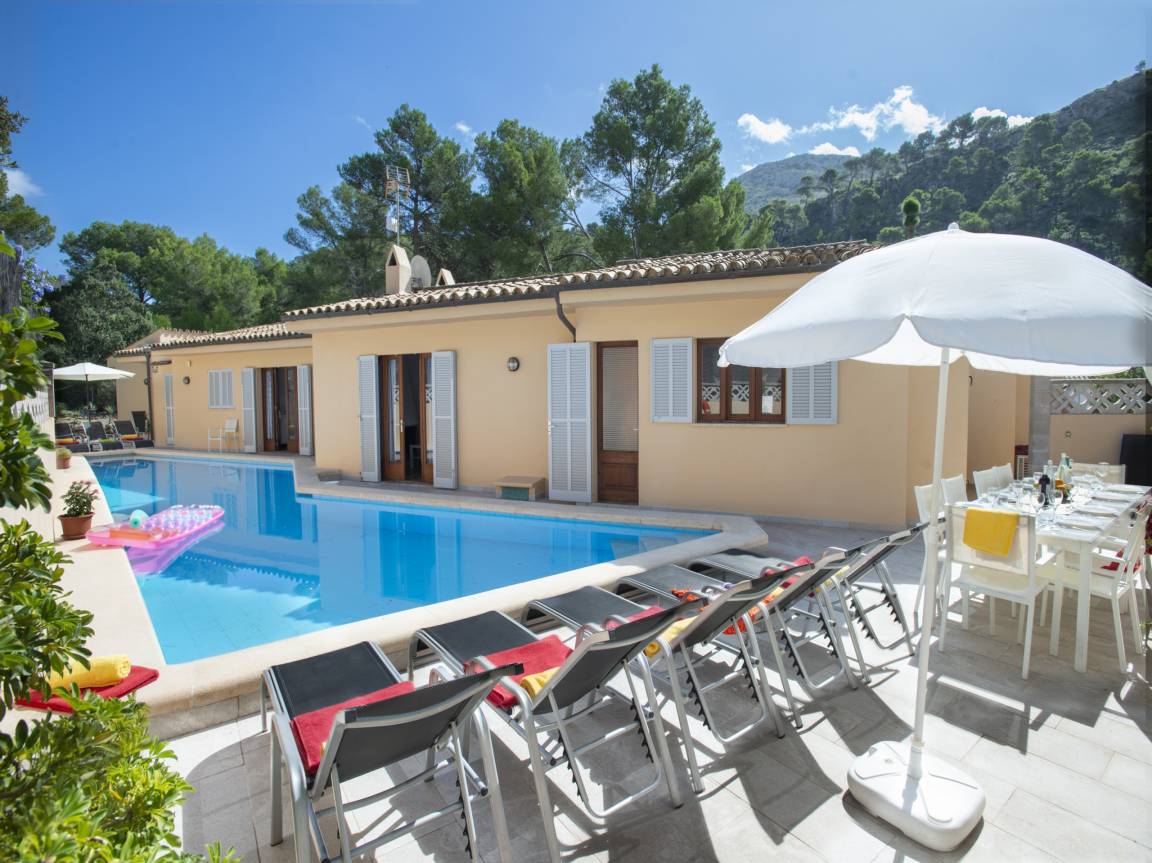 200 M² Villa ∙ 6 Bedrooms ∙ 12 Guests - Pollença