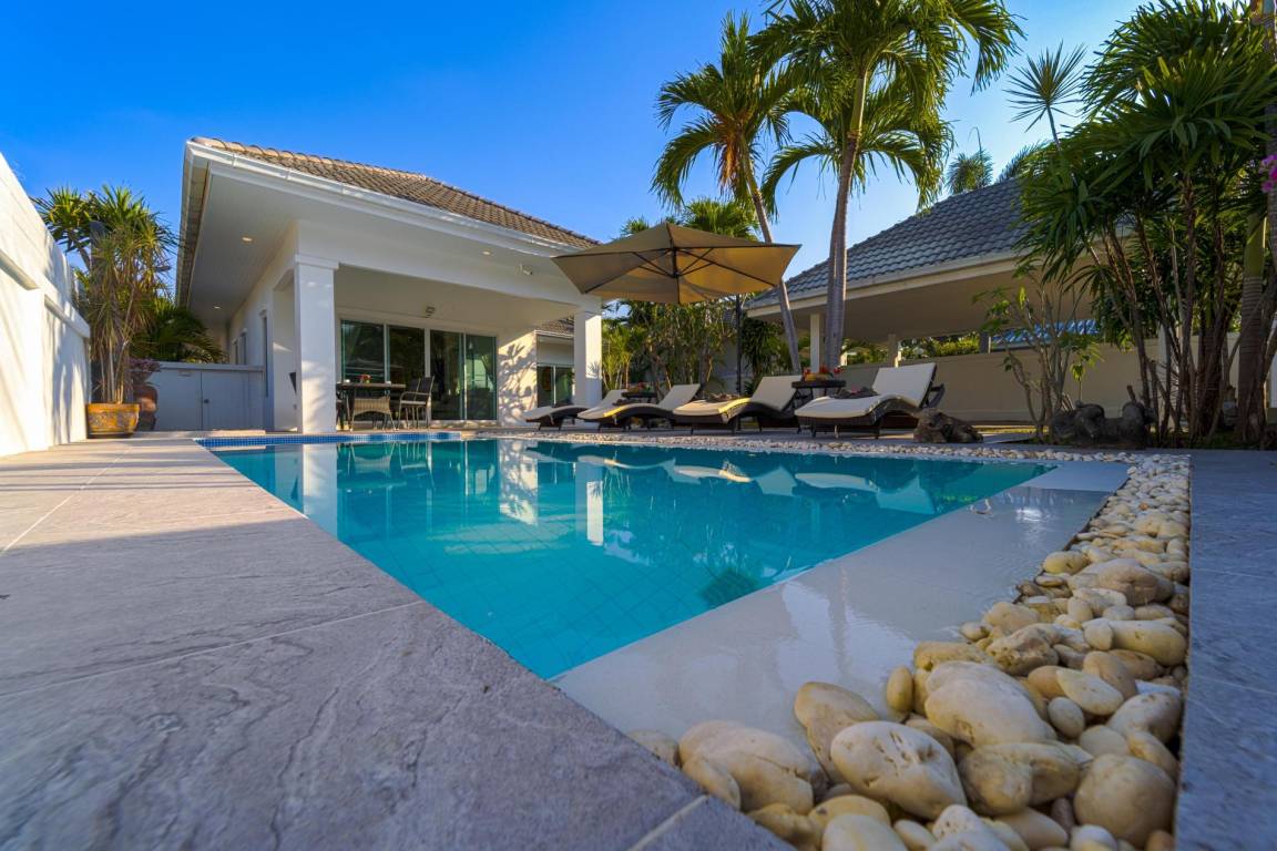 175 M² Villa ∙ 3 Bedrooms ∙ 6 Guests - Hua Hin