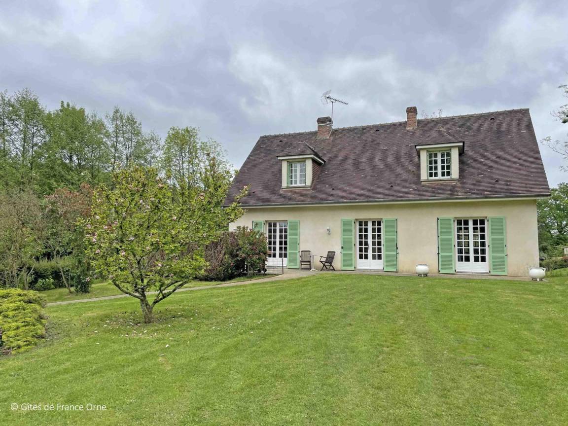 350 M² Cottage ∙ 6 Bedrooms ∙ 13 Guests - Normandy