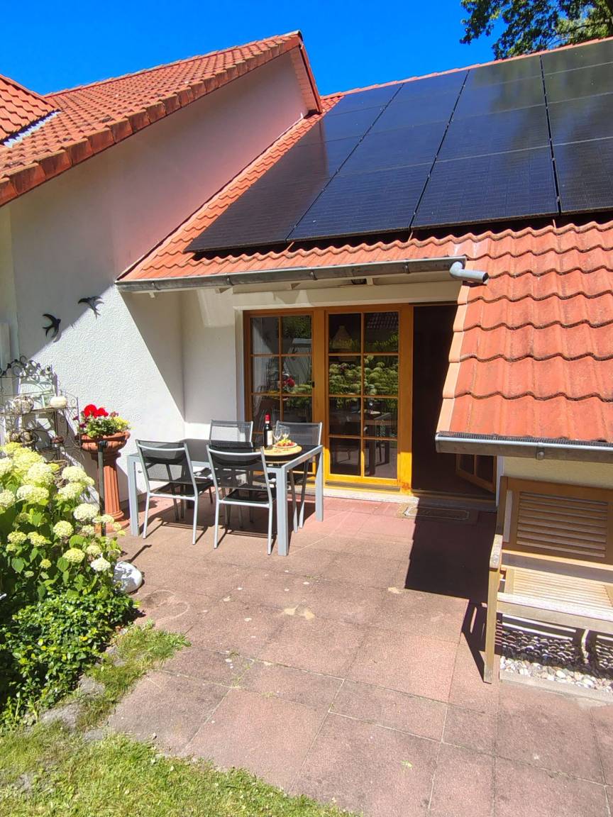 70 M² Ferienhaus ∙ 2 Schlafzimmer ∙ 4 Gäste - Zingst