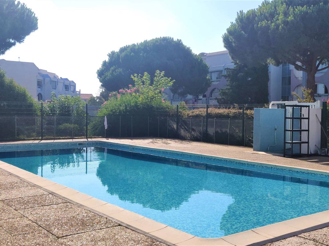 30 M² Appartement ∙ 1 Chambre ∙ 4 Personnes - Aigues-Mortes