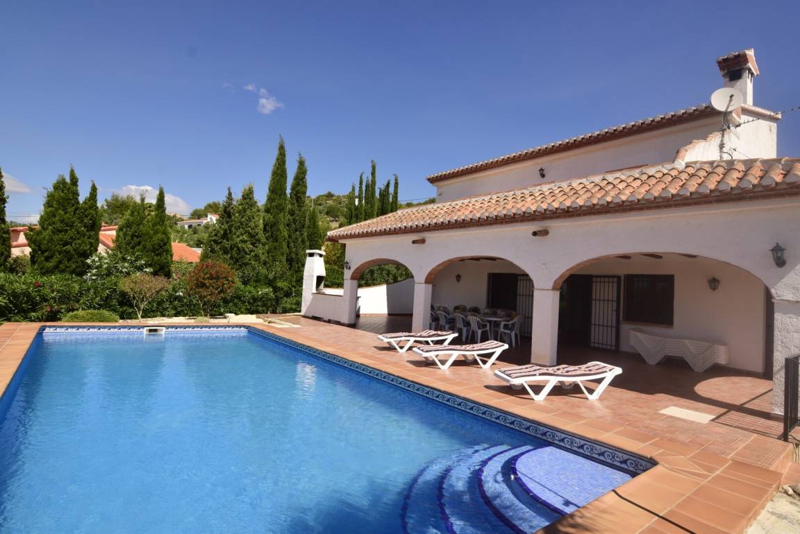 250 M² Villa ∙ 5 Habitaciones ∙ 12 Huéspedes - Pedreguer