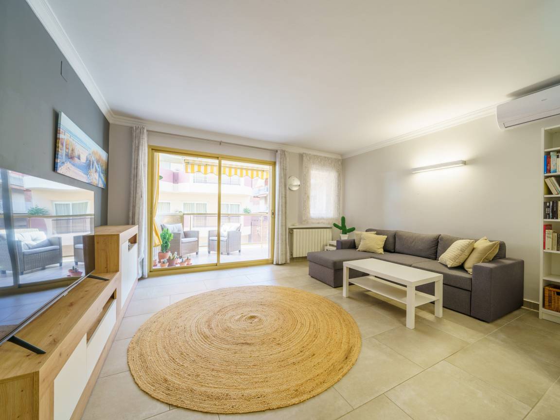 110 M² Ferienwohnung ∙ 3 Schlafzimmer ∙ 7 Gäste - Calella
