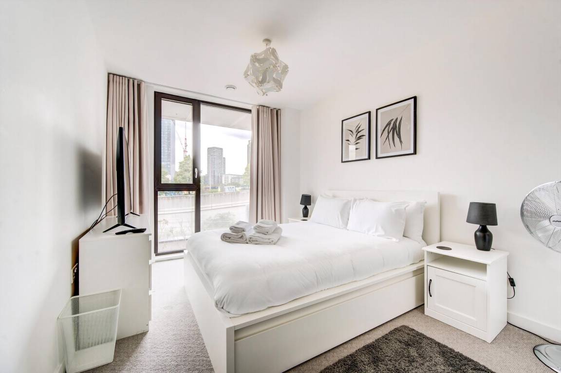 113 M² Apartment ∙ 3 Bedrooms ∙ 10 Guests - London