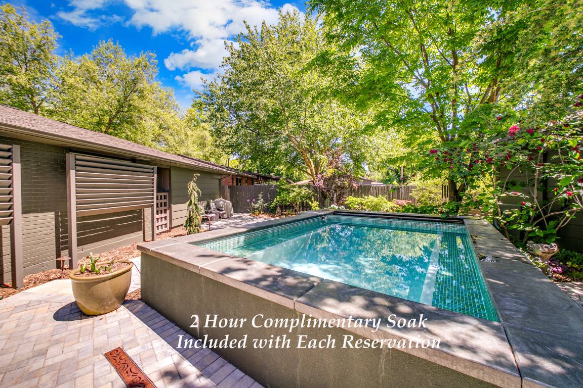 93 M² House ∙ 2 Bedrooms ∙ 4 Guests - Boise