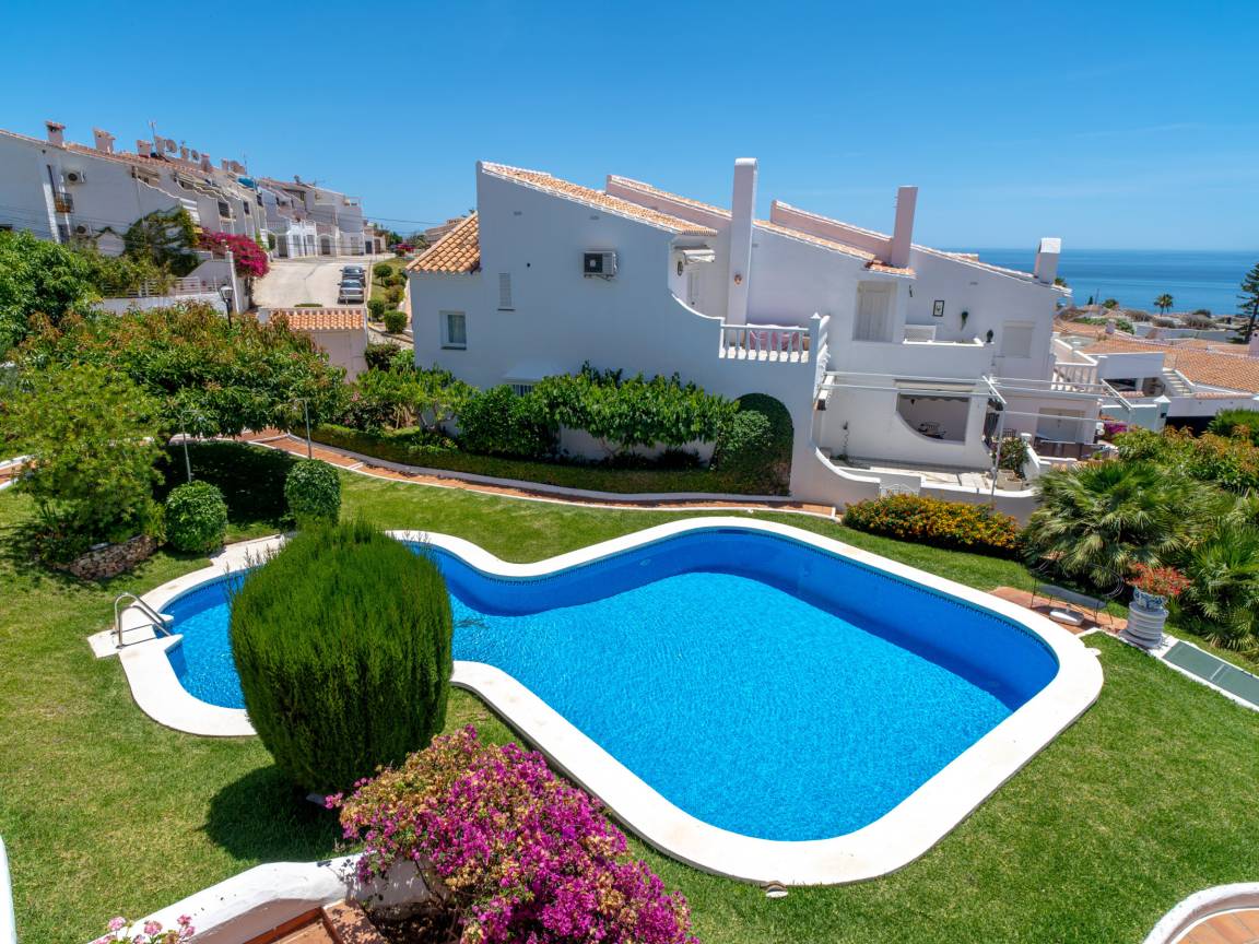 90 M² House ∙ 2 Bedrooms ∙ 4 Guests - Nerja