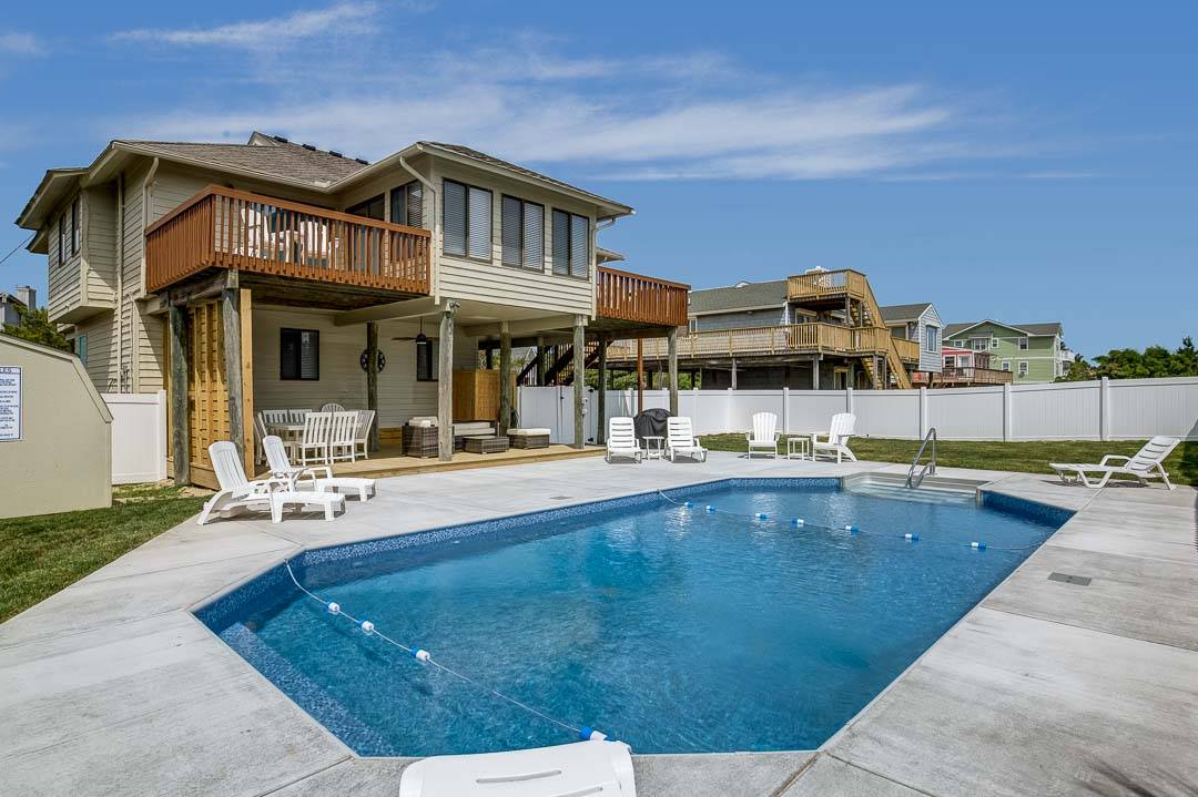 House ∙ 5 Bedrooms ∙ 13 Guests - Virginia Beach, VA