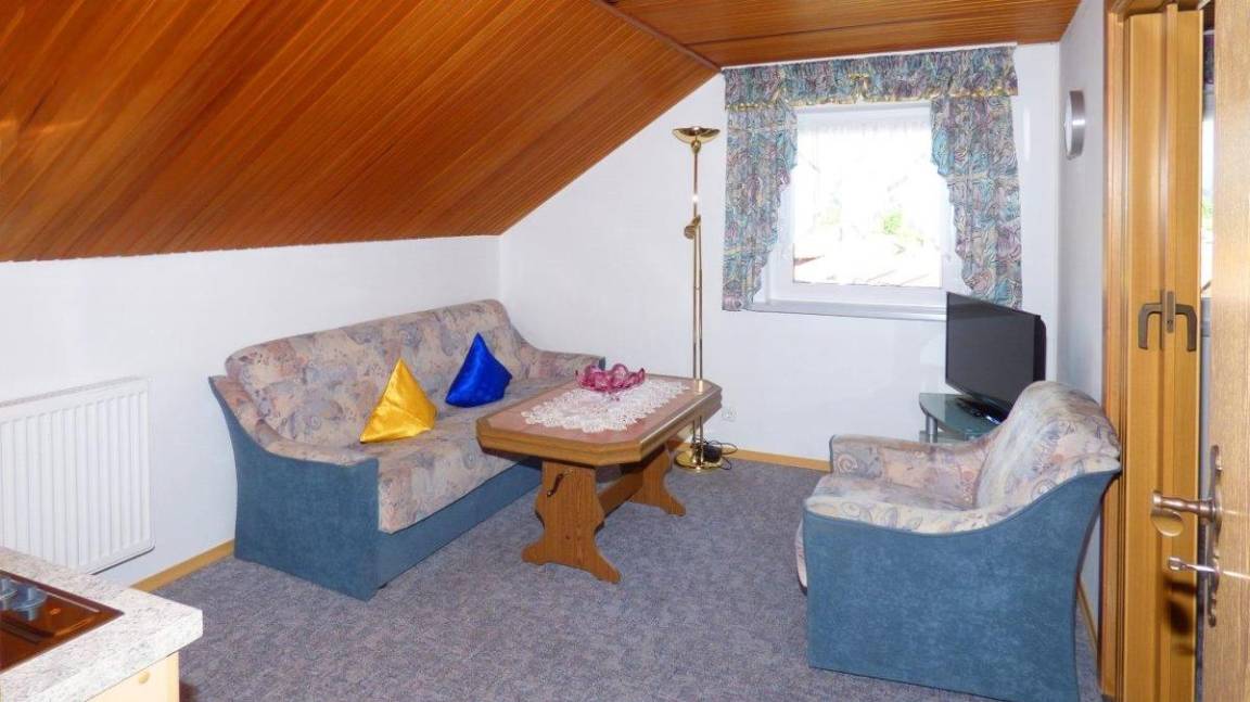 35 M² Apartment ∙ 2 Bedrooms ∙ 3 Guests - Lindberg