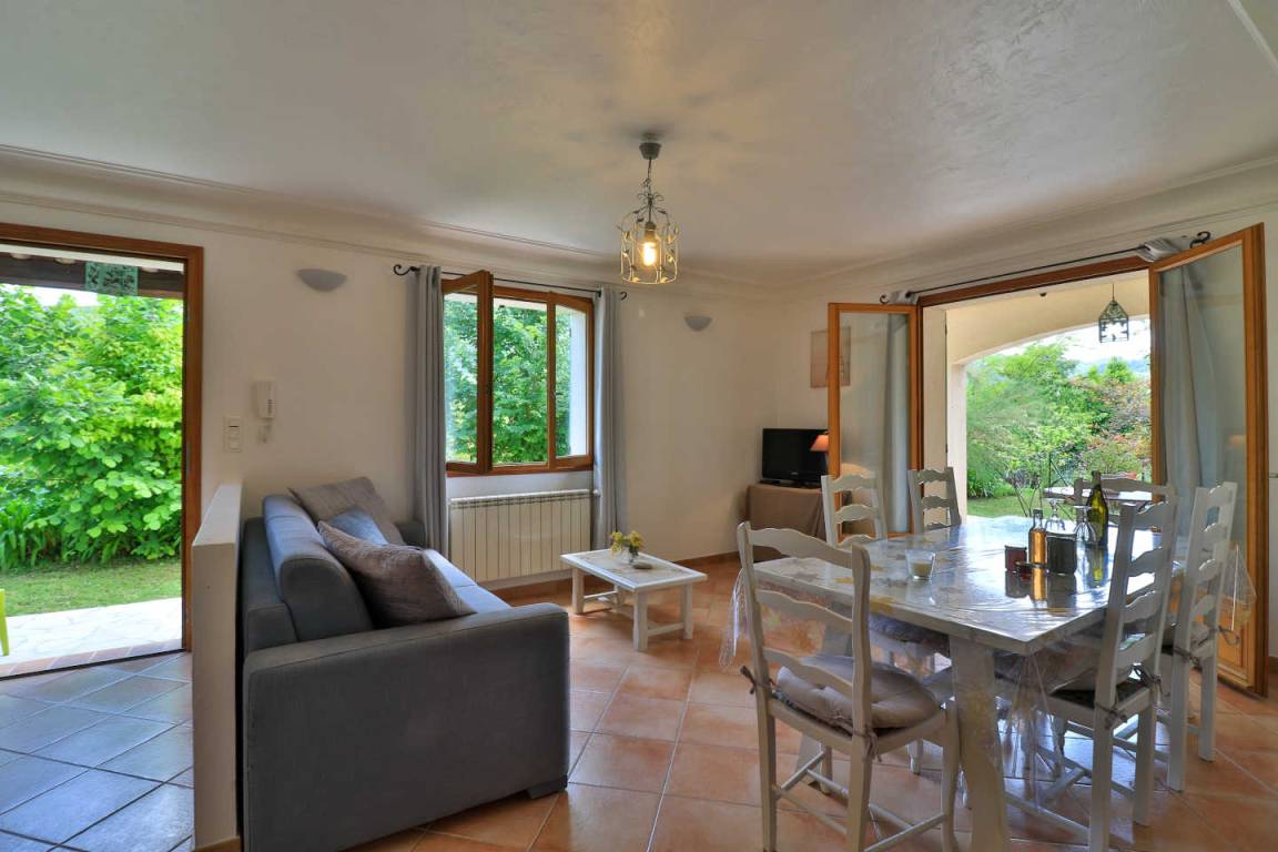 60 M² Apartment ∙ 1 Bedroom ∙ 4 Guests - Valbonne