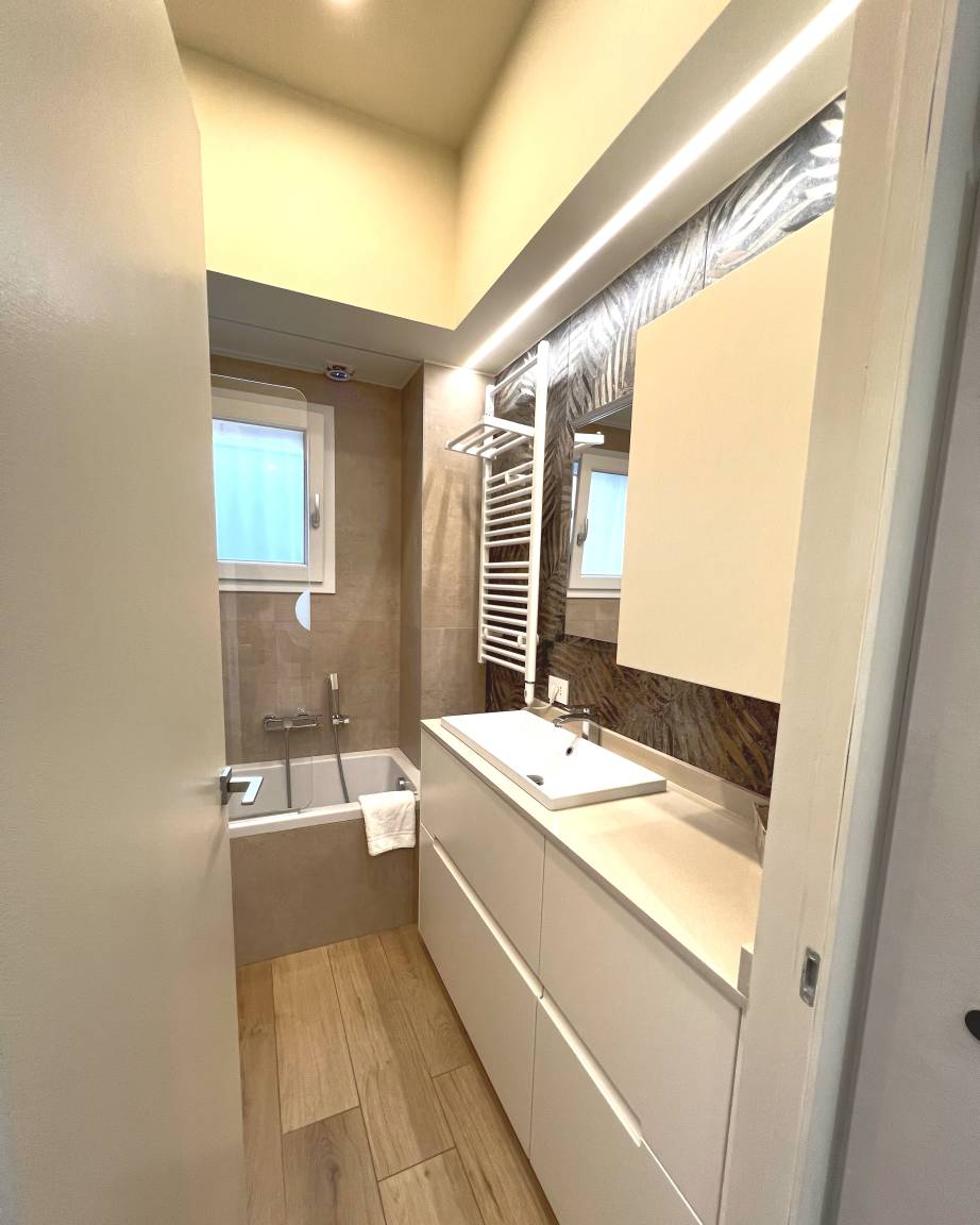 Huis ∙ 1 Slaapkamer ∙ 1 Gast - Monza