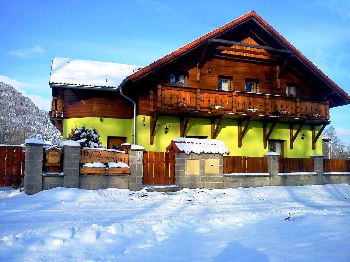 210 M² Huis ∙ 4 Slaapkamers ∙ 12 Gasten - Karlsbad