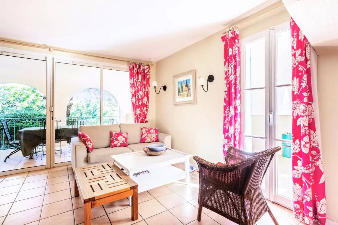 70 M² Huis ∙ 3 Slaapkamers ∙ 8 Gasten - Saint-Tropez