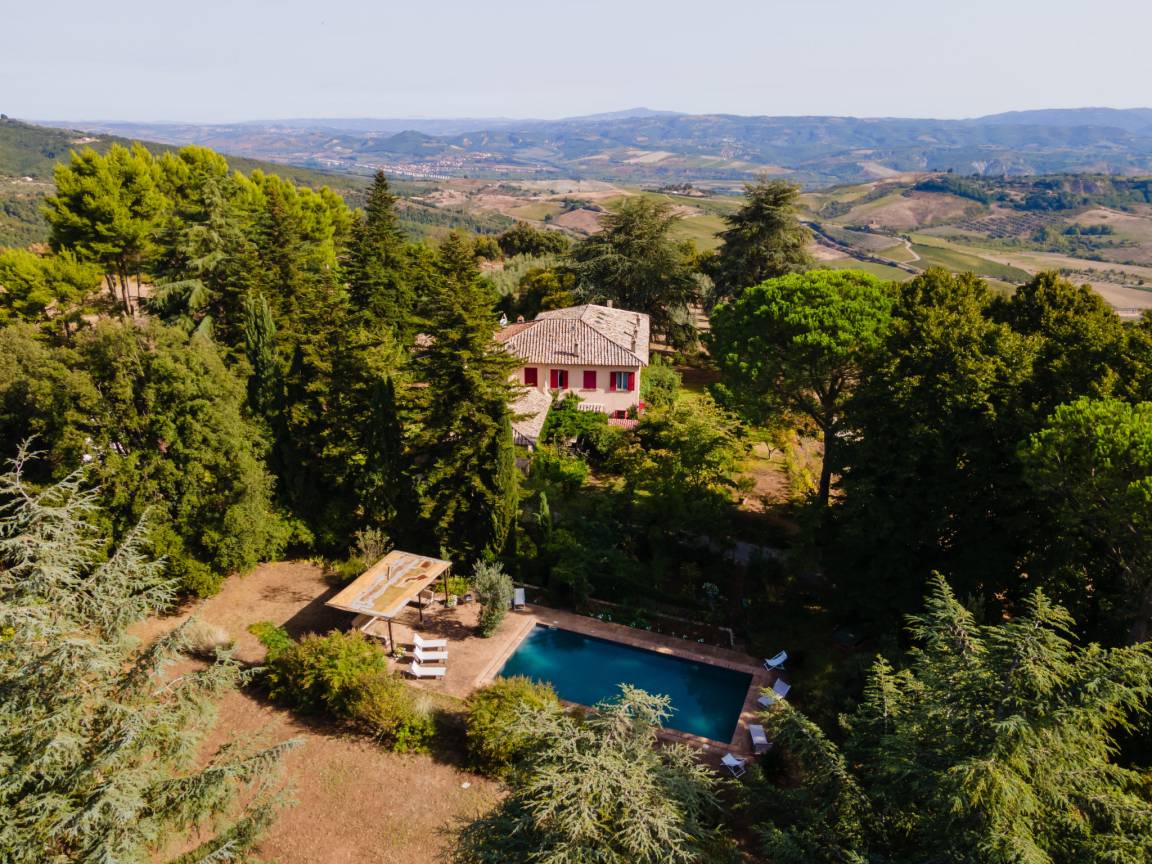 650 M² House ∙ 6 Bedrooms ∙ 12 Guests - Orvieto