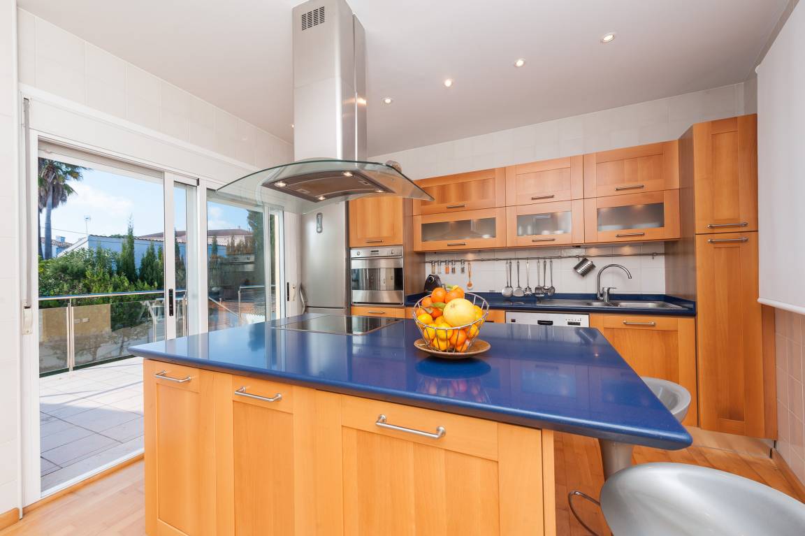 174 M² Huis ∙ 3 Slaapkamers ∙ 5 Gasten - Can Picafort