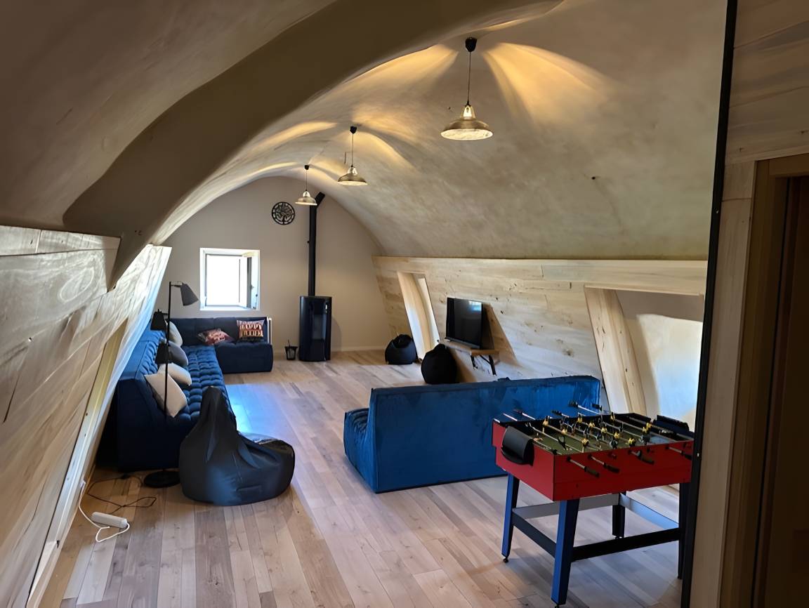 210 M² Casa ∙ 5 Quartos ∙ 15 Hóspedes - Millau