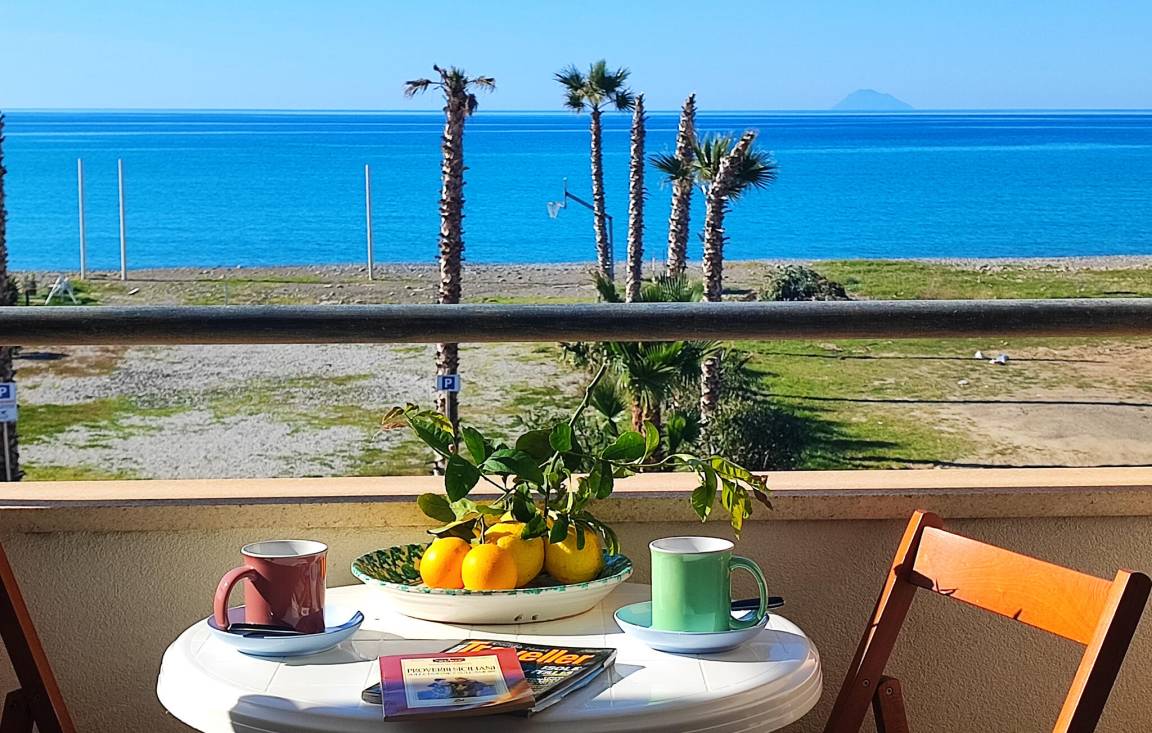 40 M² Apartamento ∙ 1 Habitación ∙ 2 Huéspedes - Sant'Agata di Militello