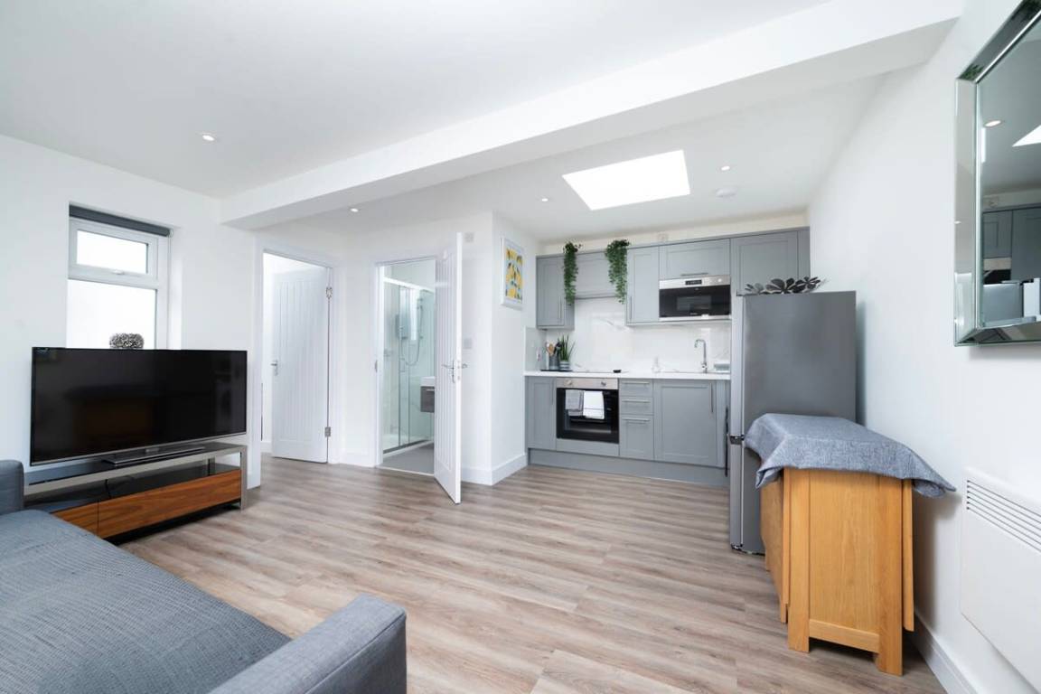 45 M² Apartment ∙ 1 Bedroom ∙ 4 Guests - Chingford