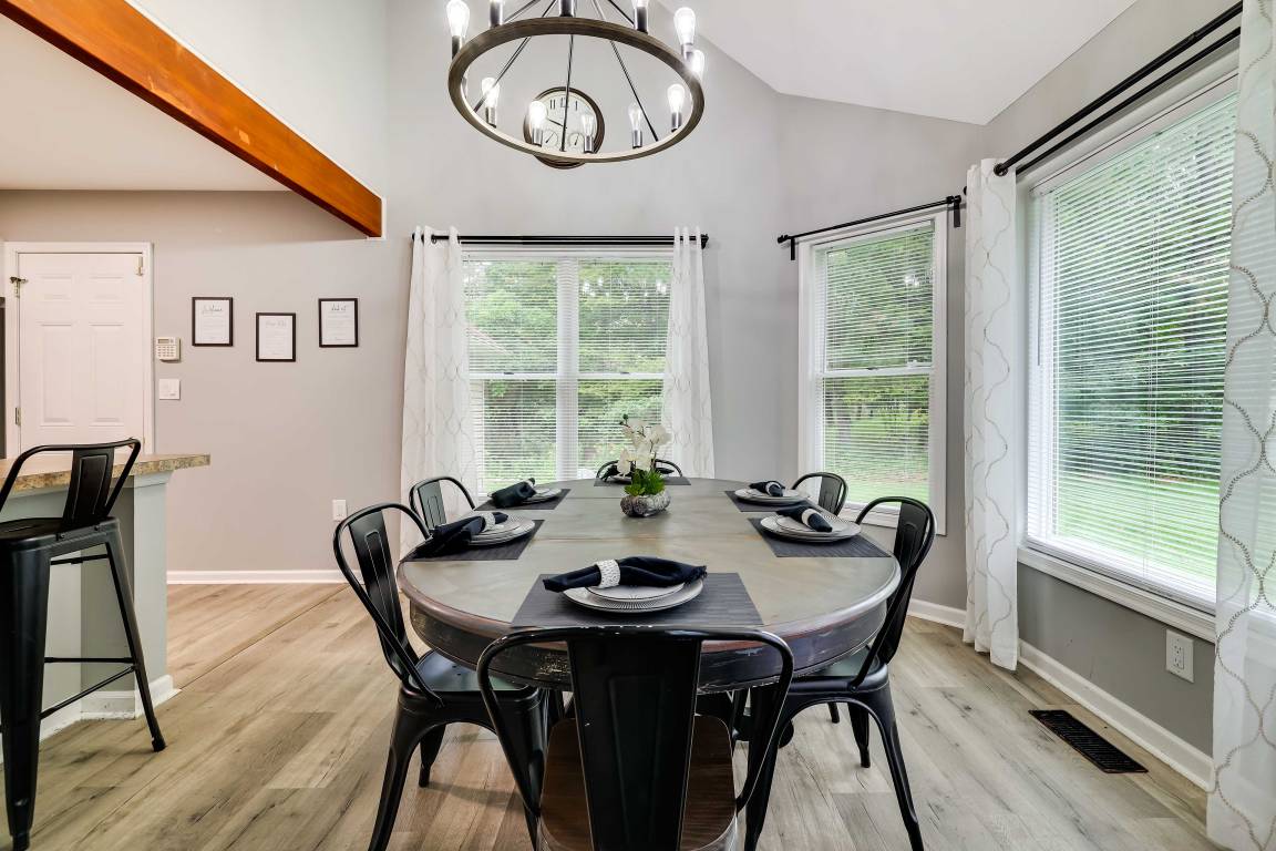 261 M² Cottage ∙ 5 Bedrooms ∙ 10 Guests - Pennsylvania