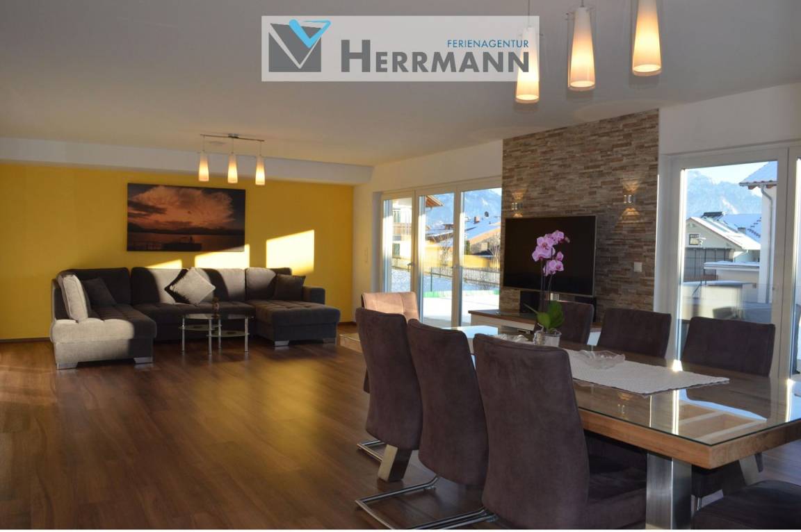 233 M² Ferienhaus ∙ 5 Schlafzimmer ∙ 10 Gäste - Füssen